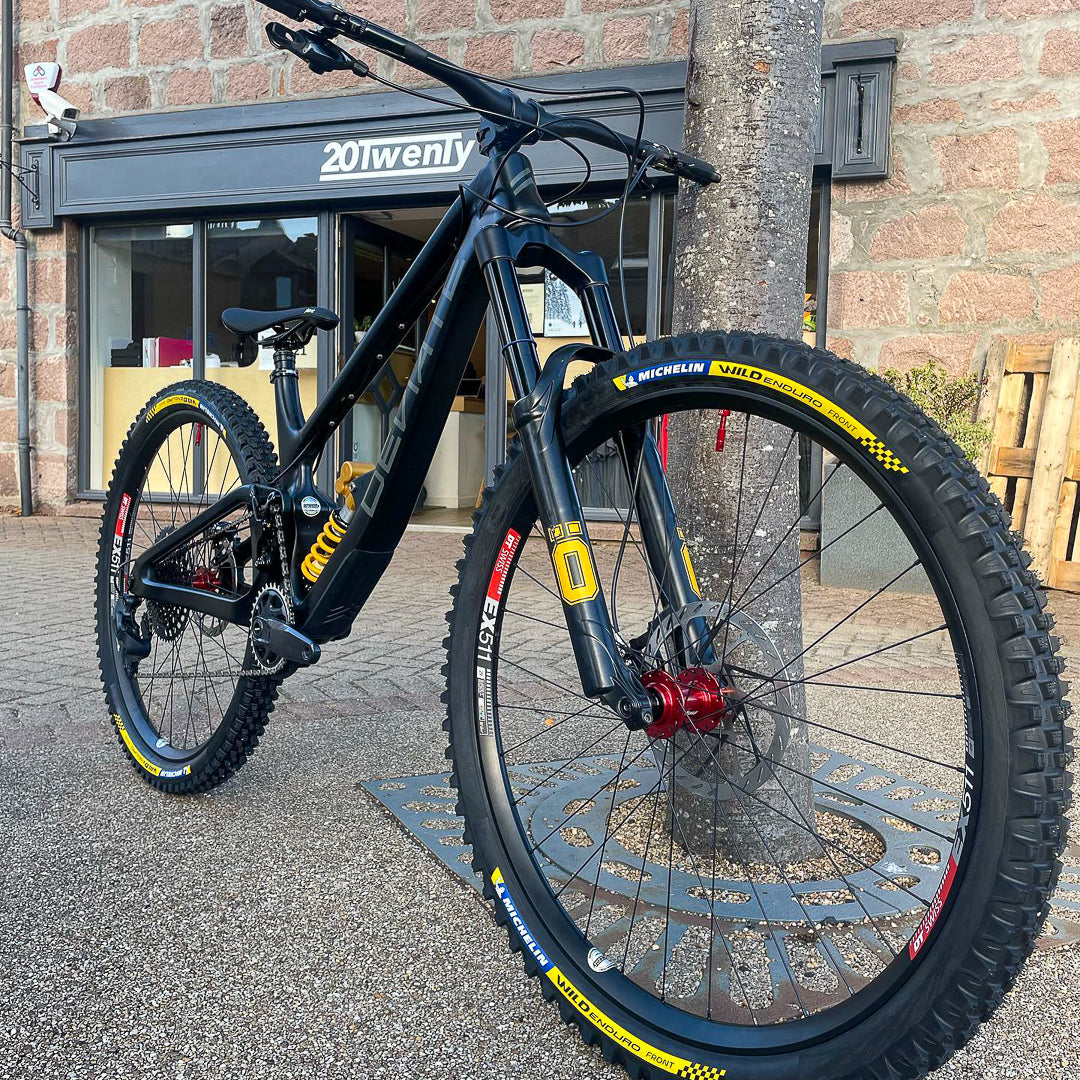 Custom Bike Builds – 20TwentyStore